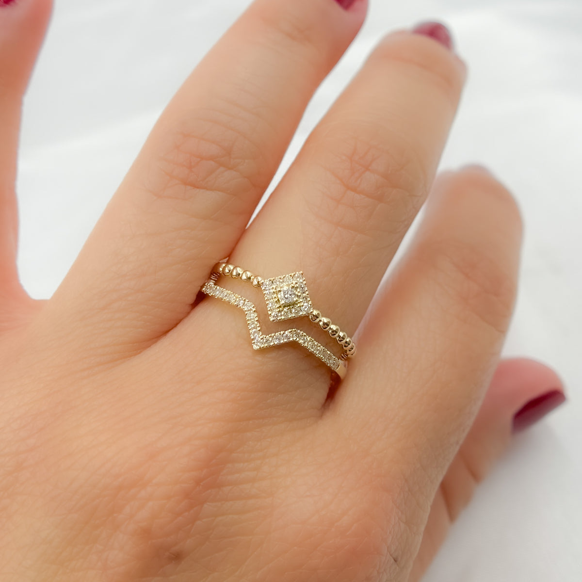14K Solid Yellow Gold Diamond Double Line Square Ring.